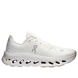 On Cloudtilt Sneakers - White/ivory
