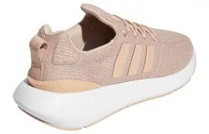 Adidas Originals Swift Run 22