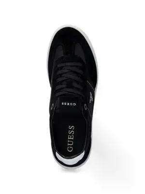 Guess Logo Patch Low-top Sneakers
