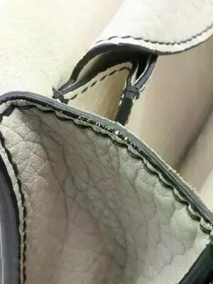 Dior J'adior Shoulder Bag - Neutrals
