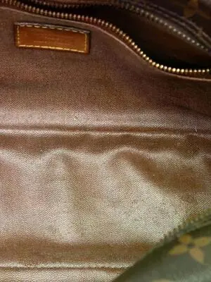LOUIS VUITTON 2013 Monogram Trousse Toilette 25 Pouch