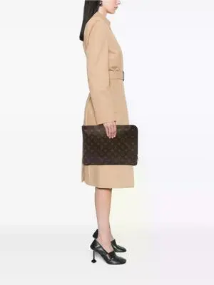 LOUIS VUITTON Monogram Canvas Etui Voyage Mm Clutch Bag