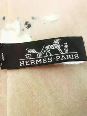 Hermès Cashmere Wool Stall