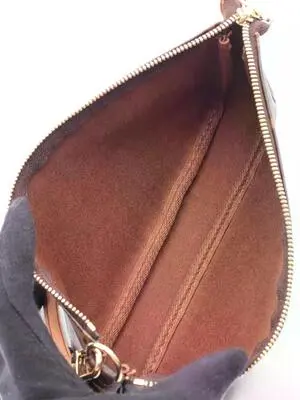 LOUIS VUITTON 2003 Pochette Accessoires Monogram Handbag