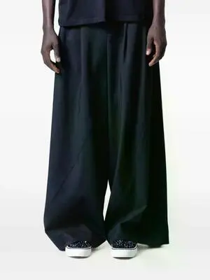 YOSHIOKUBO Twist Pleated Wide-leg Trousers