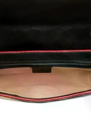 Gucci Gg Marmont Shoulder Bag - Black