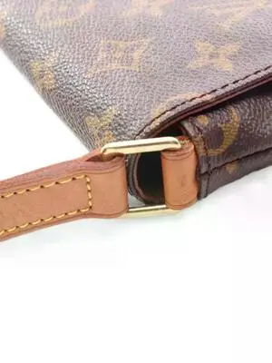 LOUIS VUITTON 1999 Musette Tango Cross Body Bag