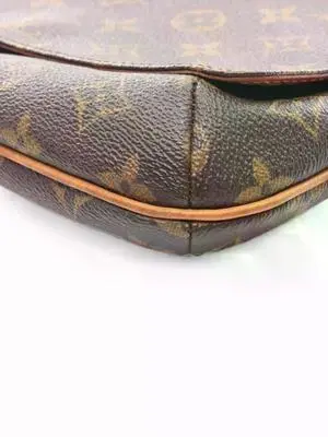 LOUIS VUITTON 1999 Musette Tango Cross Body Bag