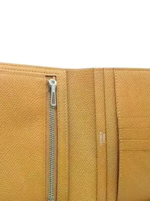 Hermès 2024 Bearn Compact Bi-fold Wallet - Neutrals