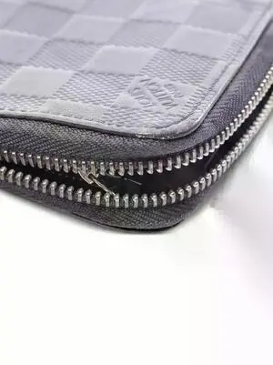 LOUIS VUITTON 2019 Damier Zip Wallet