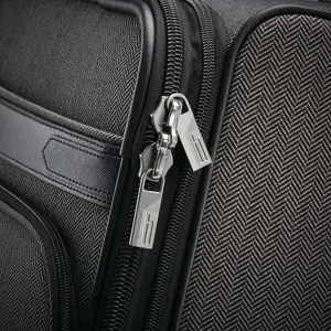 HARTMANN Herringbone Deluxe Expandable 20" Carry On Spinner Luggage - Black Herringbone