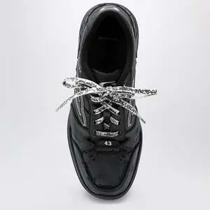 Balenciaga Calf Leather And Polyester Distressed Sneakers - Black