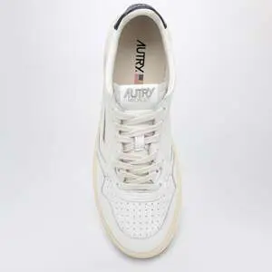 AUTRY Medalist Leather Sneakers - White