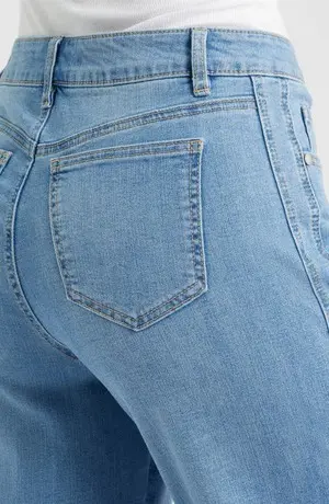 1822 Denim Mid Rise Wide Leg Jeans With Rolled Cuffs