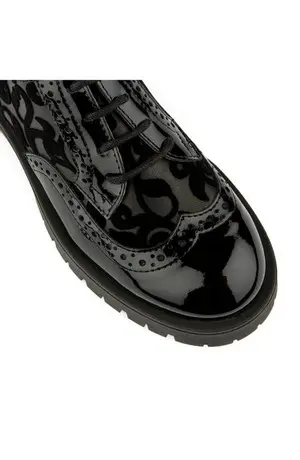 EMBASSY LONDON Artisan Wingtip Lug Sole Derby