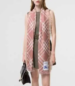 Burberry Wool-silk Gradient Check Scarf - Pink