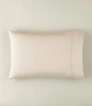 PEACOCK ALLEY Clara Sateen Pillowcases - White