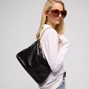Gucci Lady Lunetta Chain Medium Shoulder Bag In Leather - Black