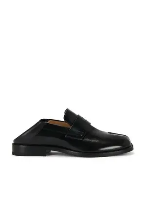 MAISON MARGIELA Tabi Leather Loafers