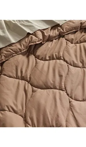 PARACHUTE Cotton Drift Comforter In . Also - Red