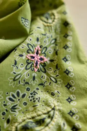 TERRAIN Embroidered Paisley Cotton Bandana - Green