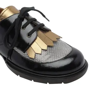 Chie Mihara Round-toe Lace-up Shoes