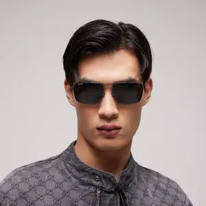 Gucci Specialized-fit Navigator Sunglasses
