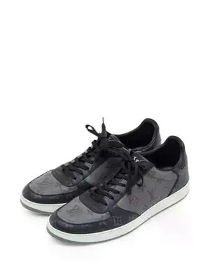 LOUIS VUITTON Rivoli Monogram Sneakers
