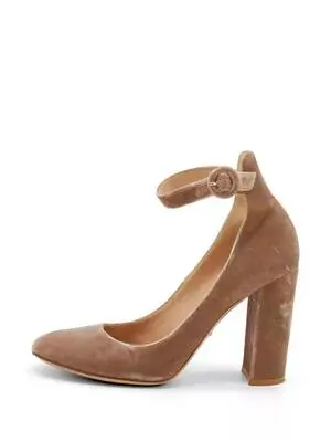 GIANVITO ROSSI Block-heel Ankle-strap Pumps - Neutrals