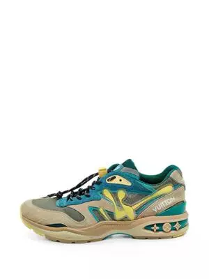 LOUIS VUITTON Trail Panelled Sneakers - Neutrals
