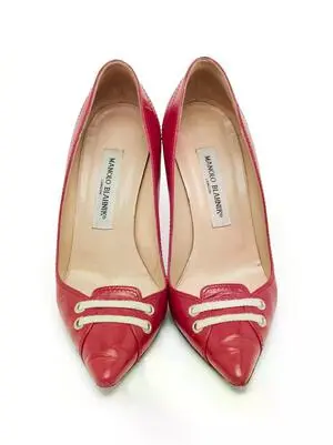 Manolo Blahnik Pointed-toe Pumps