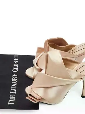 N°21 Ronny Pleated Mules