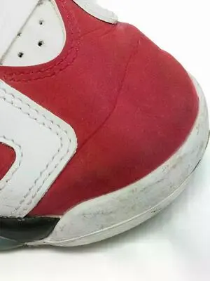 JORDAN Air Carmine 6 Retro Sneakers