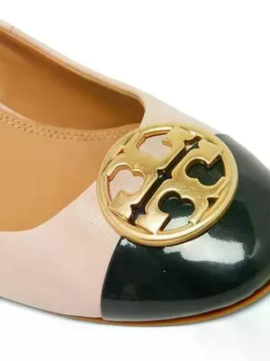 Tory Burch Chelsea Leather Heeled Pumps - Neutrals