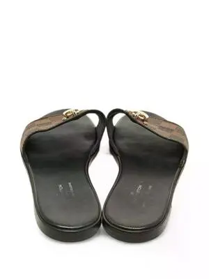 LOUIS VUITTON Lock It Slide Sandals
