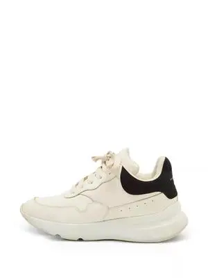 Alexander McQueen Oversized Sneakers With Suede Panels - Neutrals