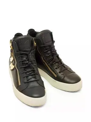 GIUSEPPE ZANOTTI Wings-plaque Sneakers