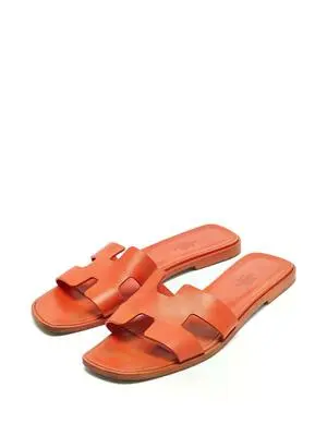 Hermès Oran Leather Flat Sandals