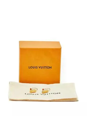 LOUIS VUITTON Essential V Drop Earrings