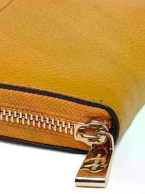 Michael Kors Zip-around Wallet