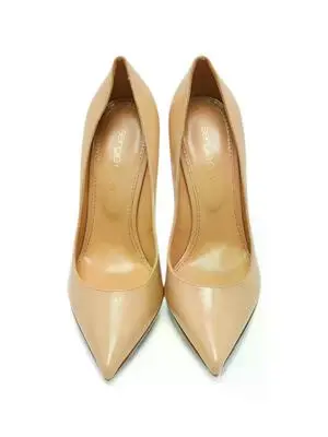 GIANVITO ROSSI Pointed-toe Leather Pumps