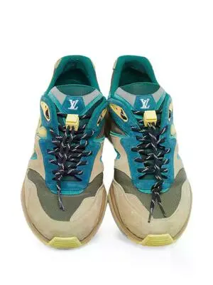 LOUIS VUITTON Trail Panelled Sneakers - Neutrals