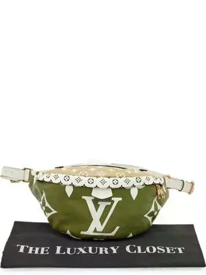 LOUIS VUITTON Monogram Giant Belt Bag - Green