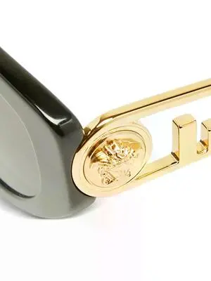 Fendi Oval Frame Sunglasses