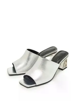 Hermès Kylie Leather Sandals
