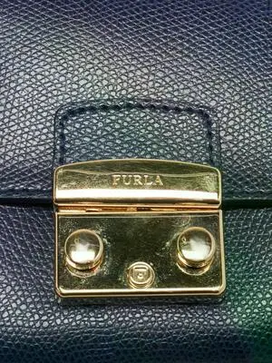Furla Metropolis Micro Shoulder Bag