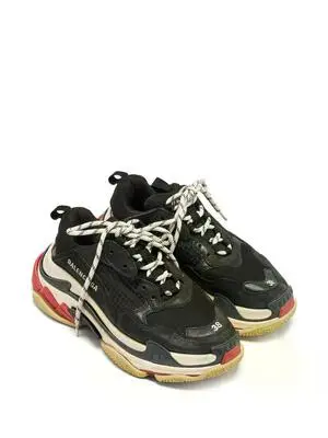 Balenciaga Triple S Low-top Sneakers - Black