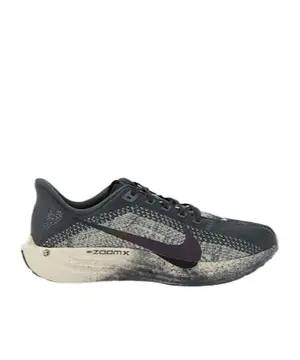 Nike Breathable Comfortable Versatile Sneakers - Black