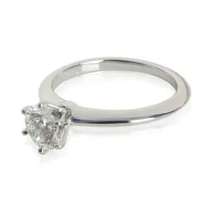 Tiffany & Co. 0.84 Ct Round Brilliant Diamond Solitaire Engagement Ring