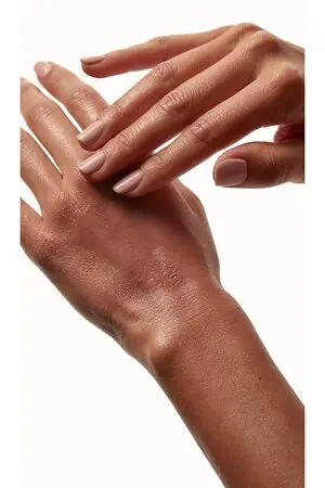 AGENT NATEUR Holi Dewy Tinted Skin Drops